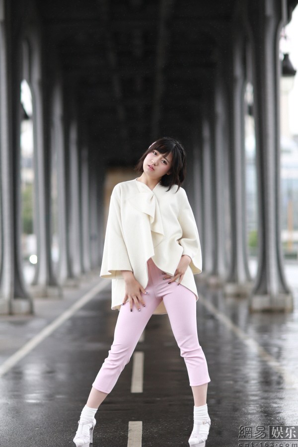 SNH48现身发布会 众成员穿萝莉装热舞遇尴尬 (100) -6parkbbs.com